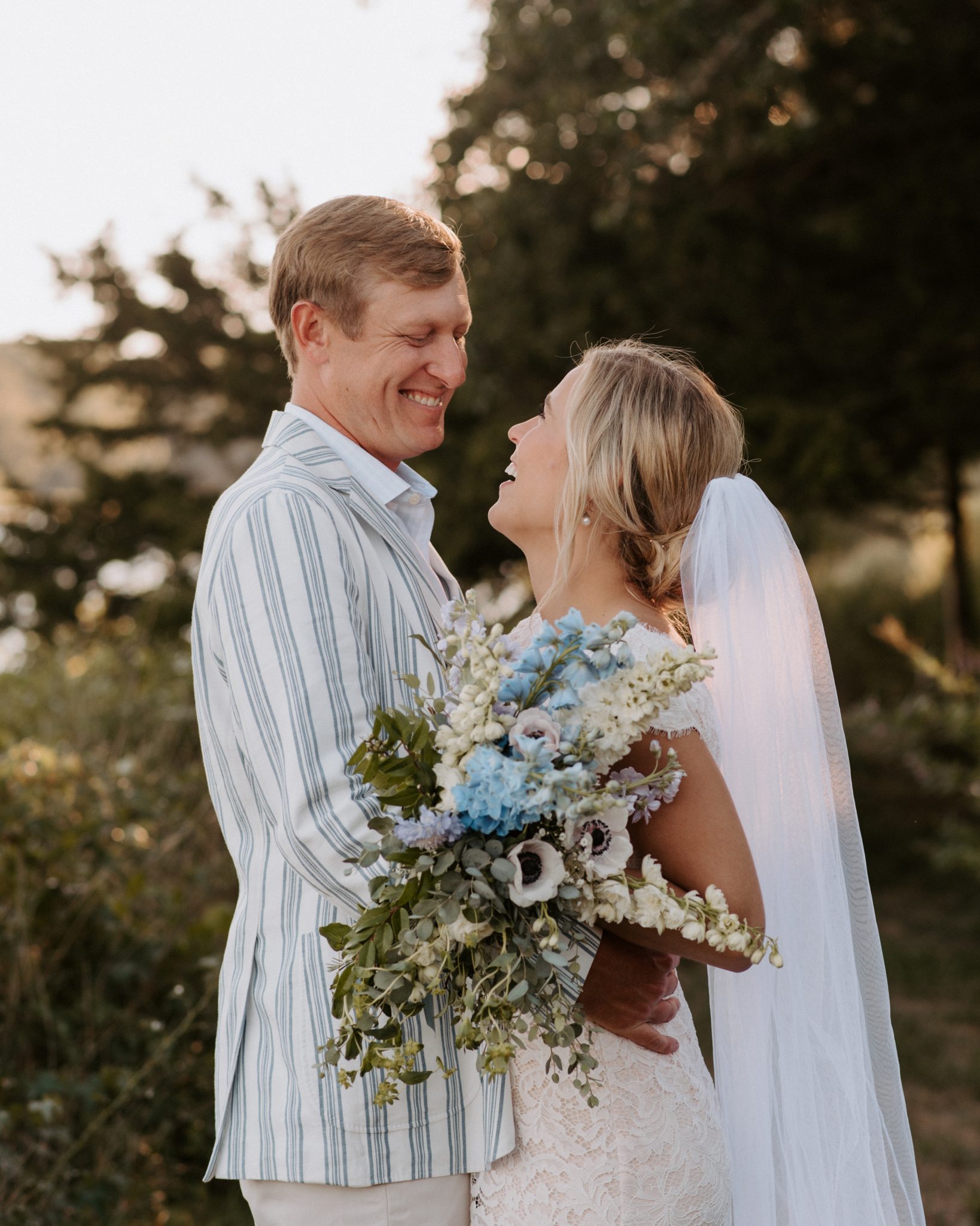 Modern and Creative Micro Wedding in Cape Cod | Kelly & Will