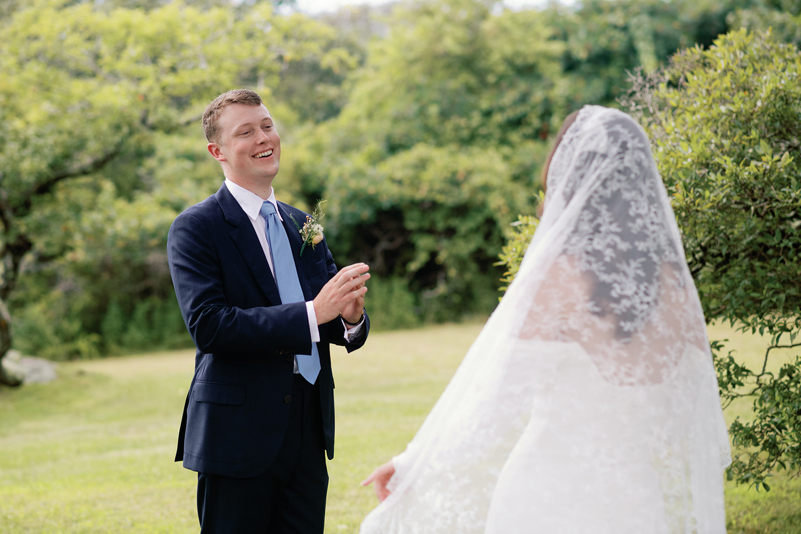 Colorful Aquinnah Martha’s Vineyard Wedding | Ceci & Matt - Hope ...