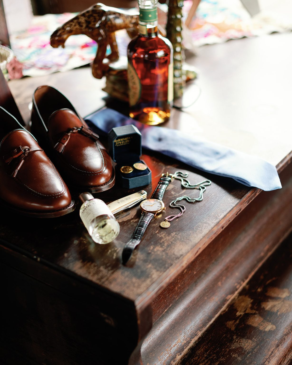 Colorful Aquinnah Martha’s Vineyard Wedding | Ceci & Matt - Hope ...