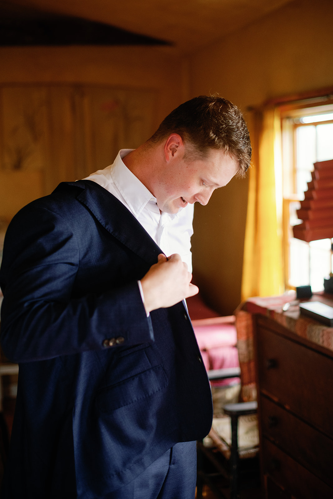 Colorful Aquinnah Martha’s Vineyard Wedding | Ceci & Matt - Hope ...