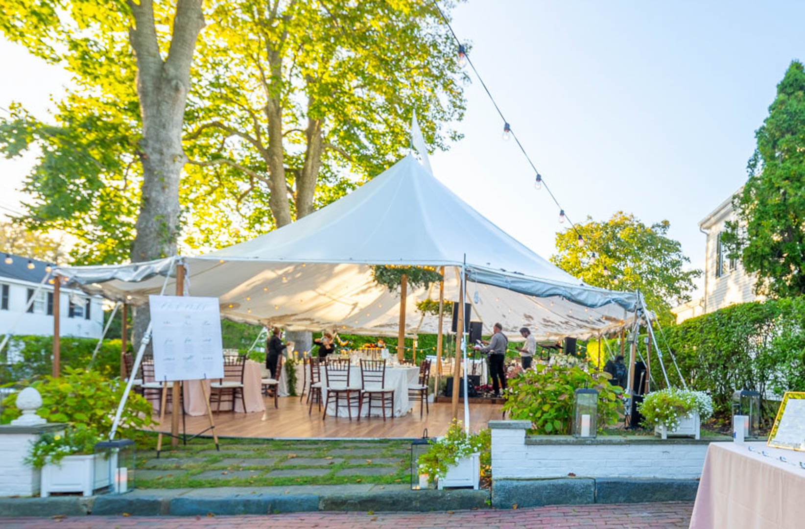 Best Wedding Venues on Martha's Vineyard - Hope Allison Photography